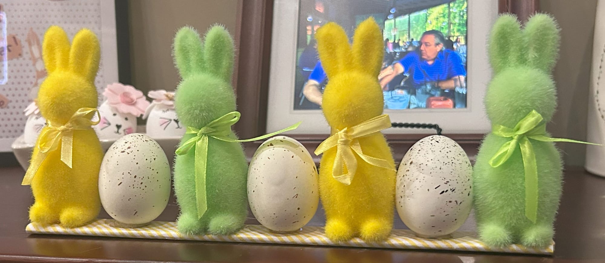 Flocked bunnies DIY Easter decor