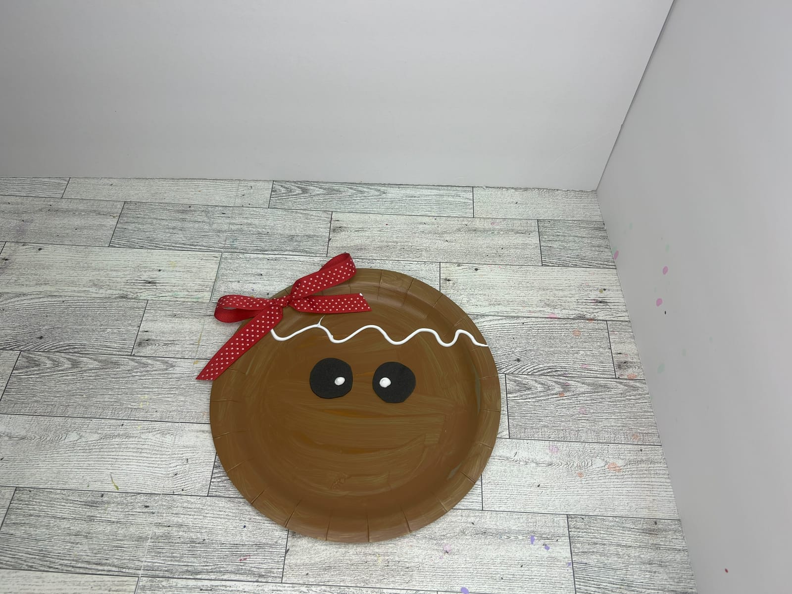 Paper Plate Gingerbread Boy or Girl